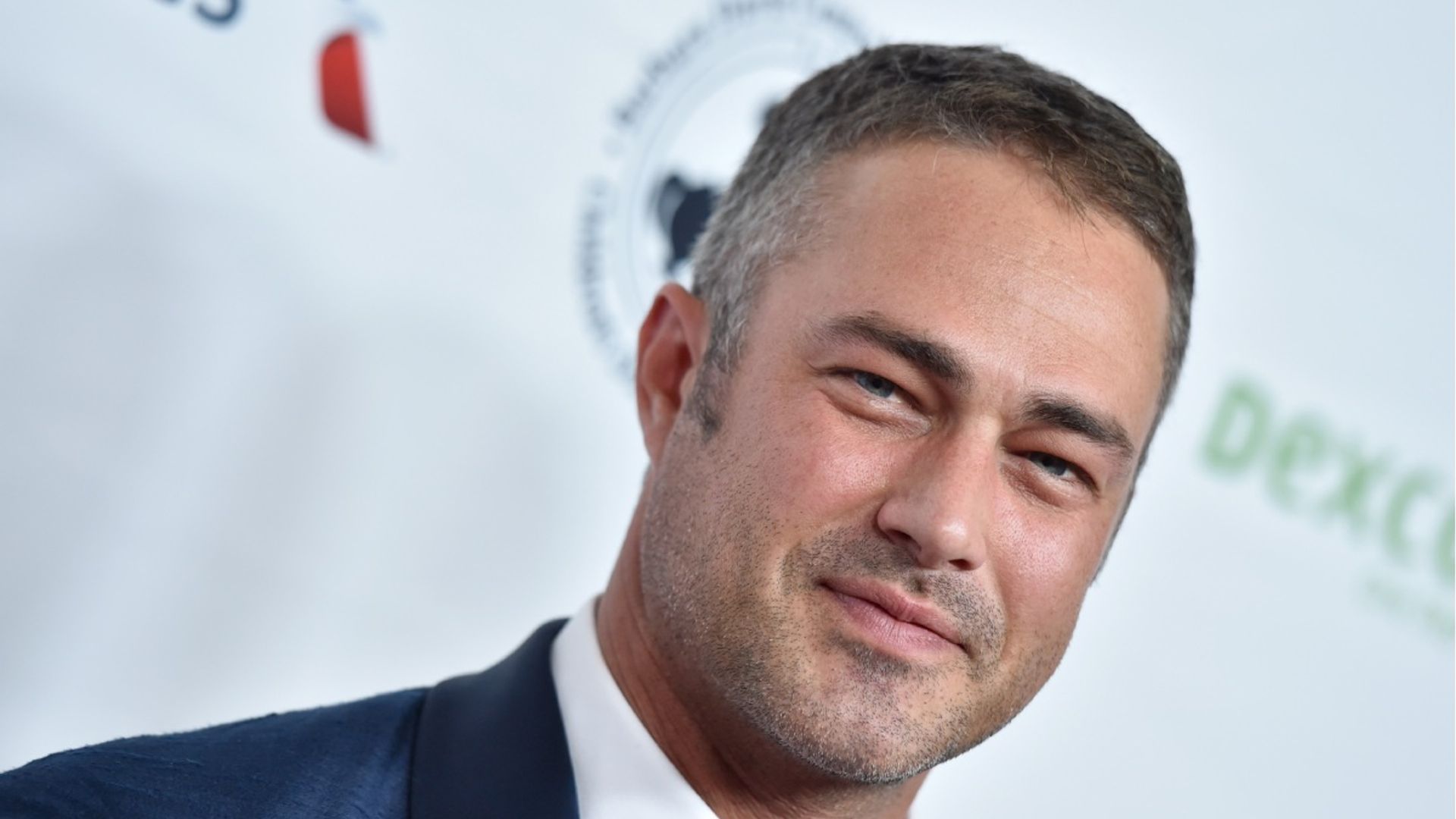 Chicago Fire’s Taylor Kinney unrecognizable in throwback picture before ...