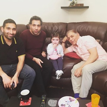 Gogglebox stars Jenny and Lee and Siddiqui family pay beautiful tribute ...
