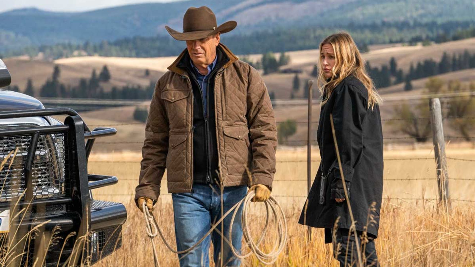 Yellowstone star teases romance for Kevin Costner's John Dutton in ...