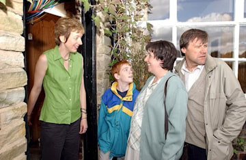 Shameless and Corrie star Maggie Fox dies after sudden accident | HELLO!