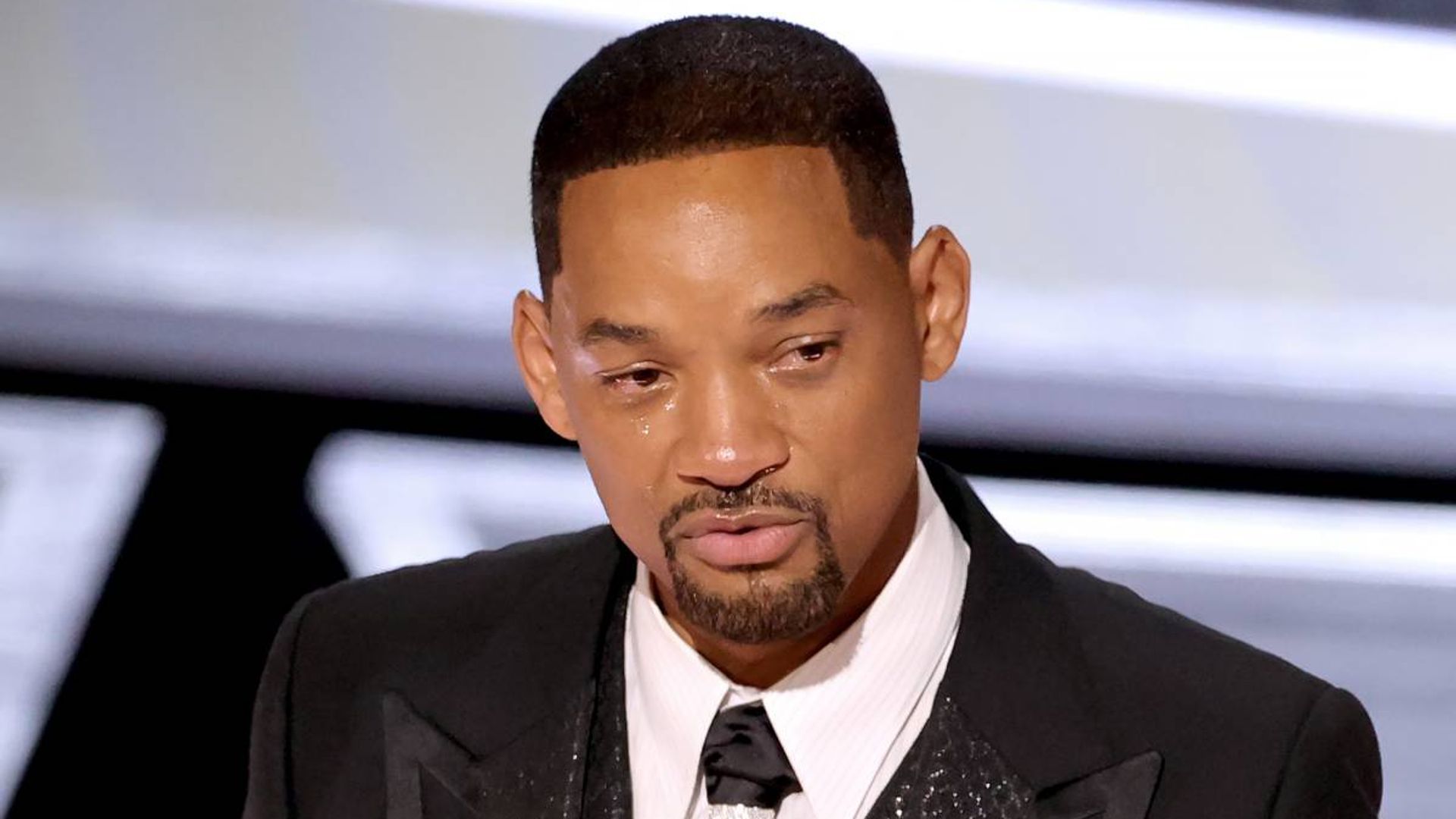 Will Smith Apologizes To The Academy In Tearful Speech After Slapping
