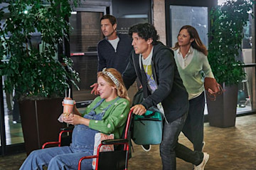 Netflix's Look Both Ways: the ending explained and what fans had to say ...