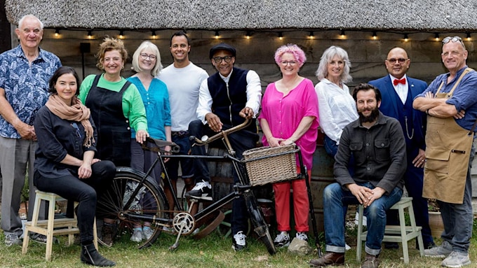 Will Kirk melts hearts with off-duty snaps of his 'Repair Shop family ...