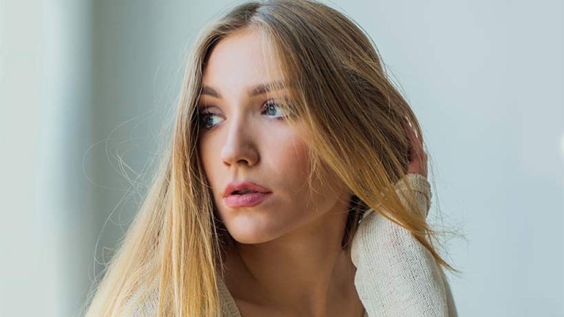 Seasonal Affective Disorder: How To Stop SAD Face | HELLO!