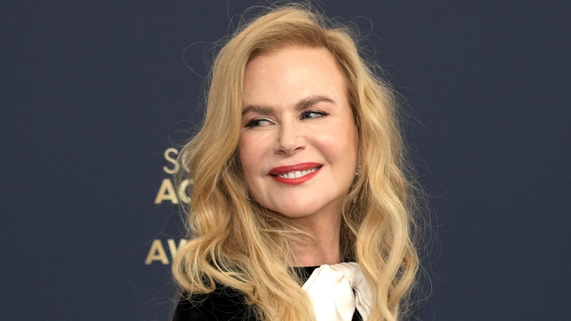 Nicole Kidman glows in sun-drenched new waterside photograph | HELLO!