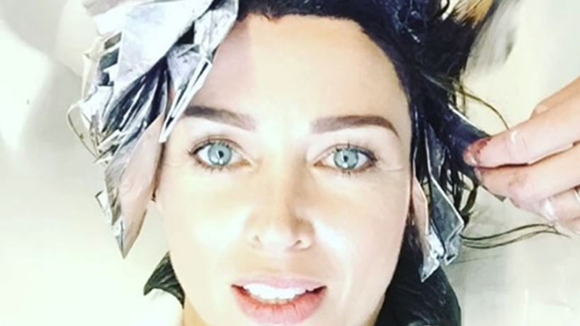 Dannii Minogue tries life as a blonde bomshell for L'Oréal ...