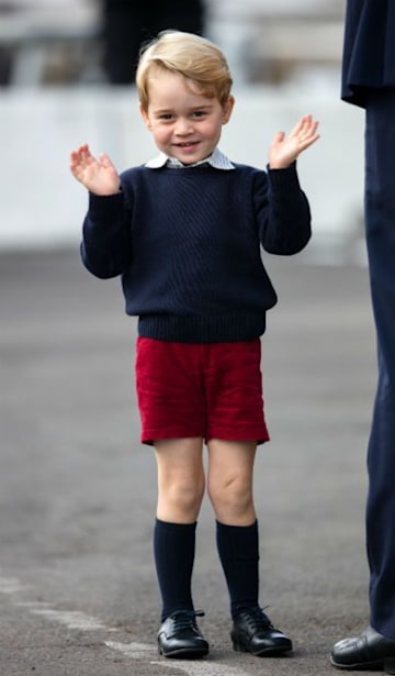 Prince George debuts new, grown up hairstyle at the Queen's Christmas ...