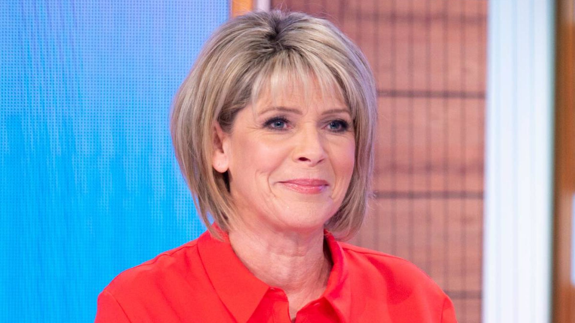 Loose Women star Ruth Langsford rocks new hair transformation - and ...