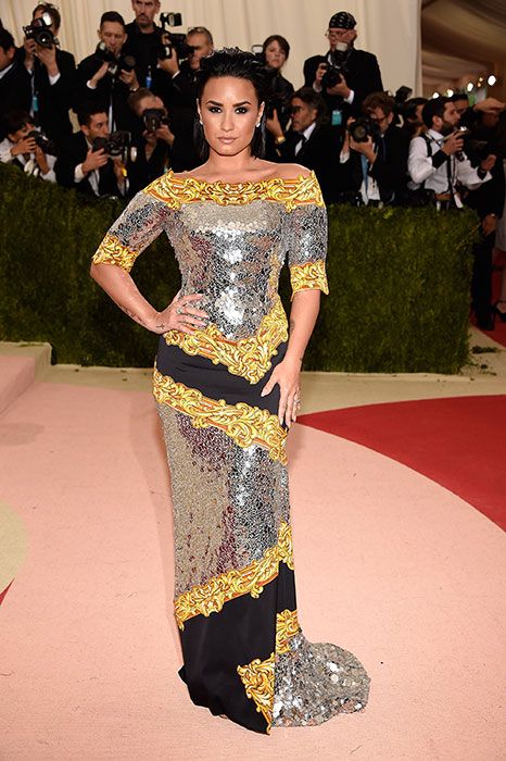 Demi Lovato shows off her seriously impressive boxing skills | HELLO!