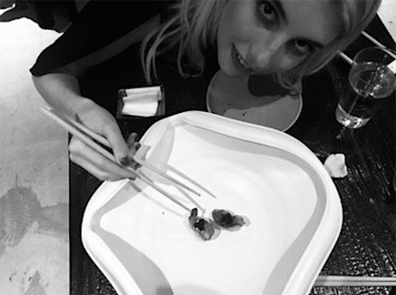 Emma Roberts on why bacon and doughnuts are never off-limits to her ...