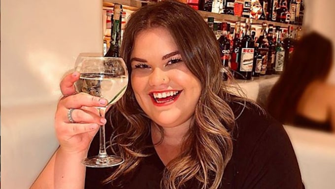 Gogglebox star Amy Tapper shows off drastic weight loss in ...