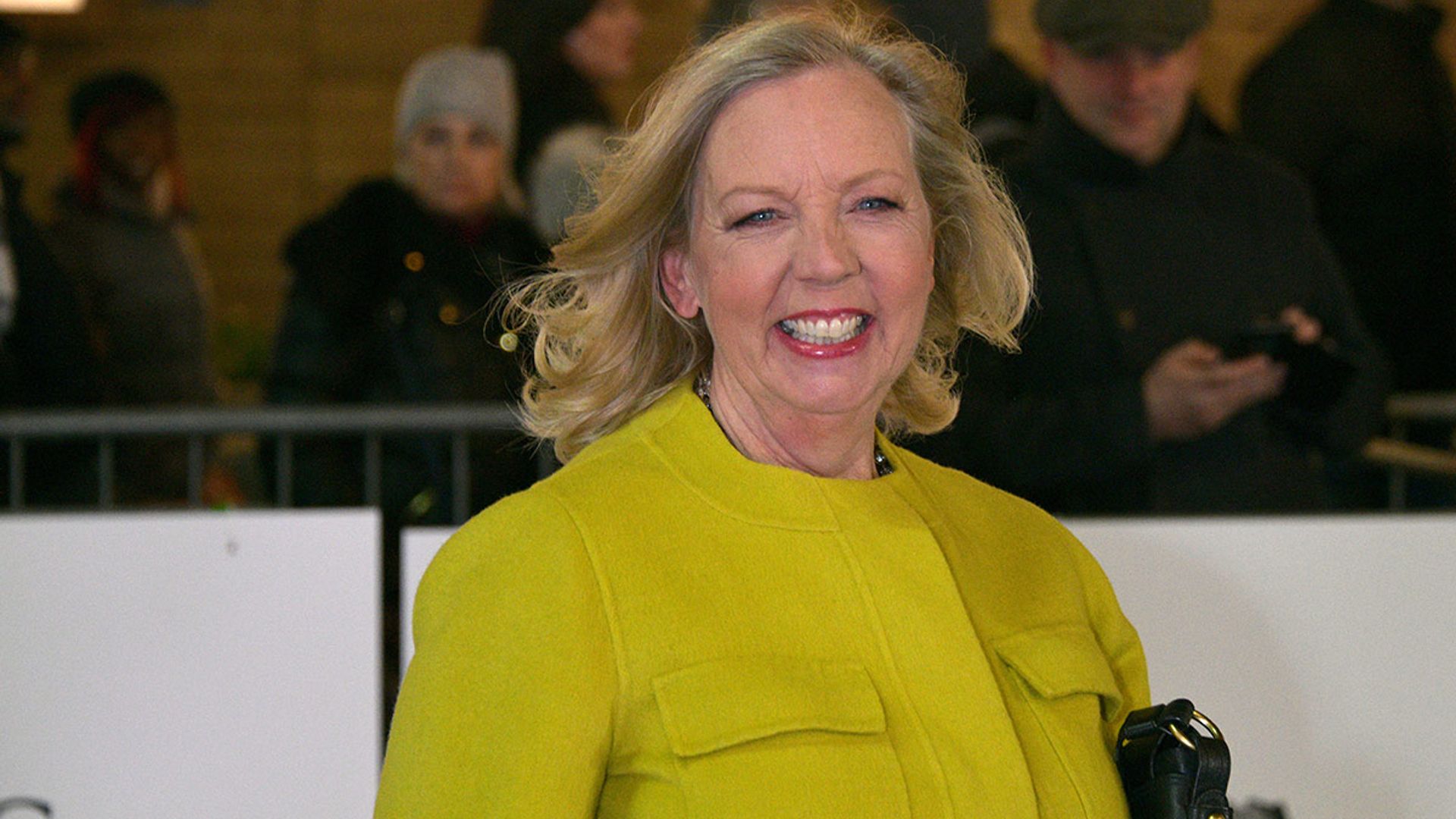 Dragons' Den star Deborah Meaden sparks concern with hospital bed photo ...