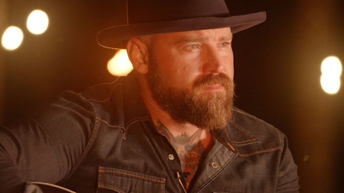 Country superstar Zac Brown shocks fans with devastating health update ...