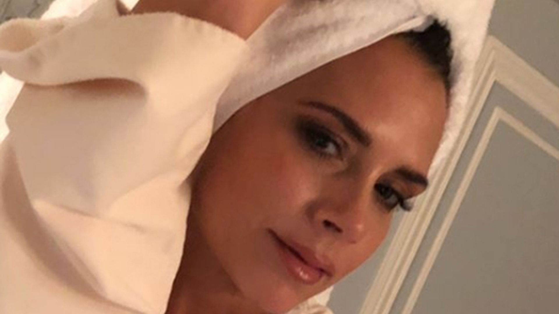 Victoria Beckham's eyebrow products revealed! And they aren’t that ...