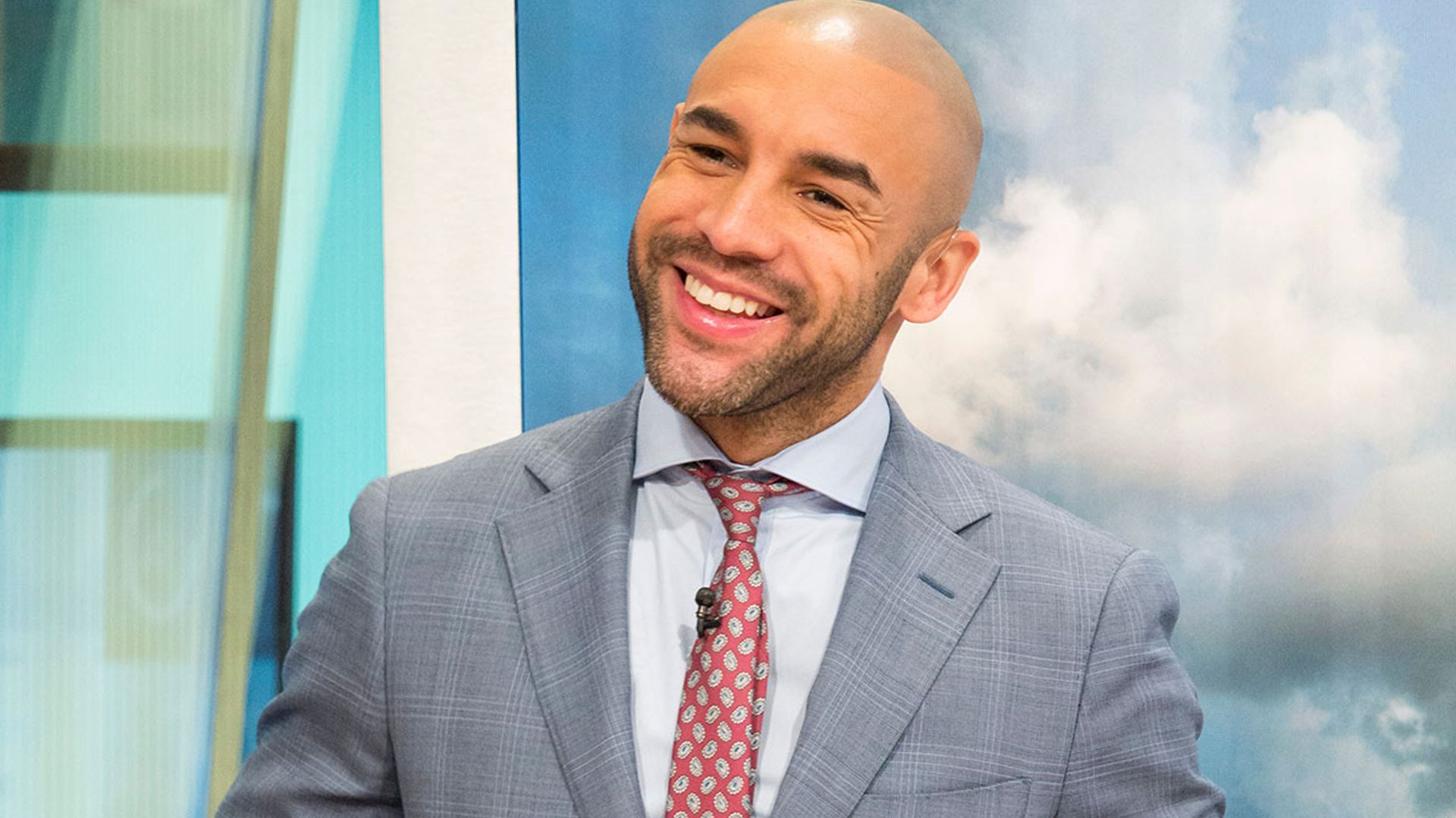 Good Morning Britain's Alex Beresford suffers hilarious mishap ahead of ...