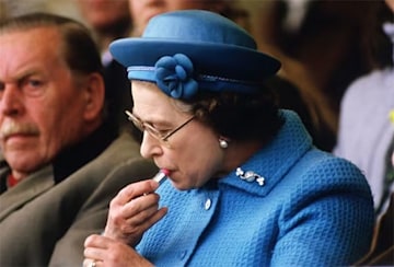 5 times the Queen was an exquisite beauty icon | HELLO!