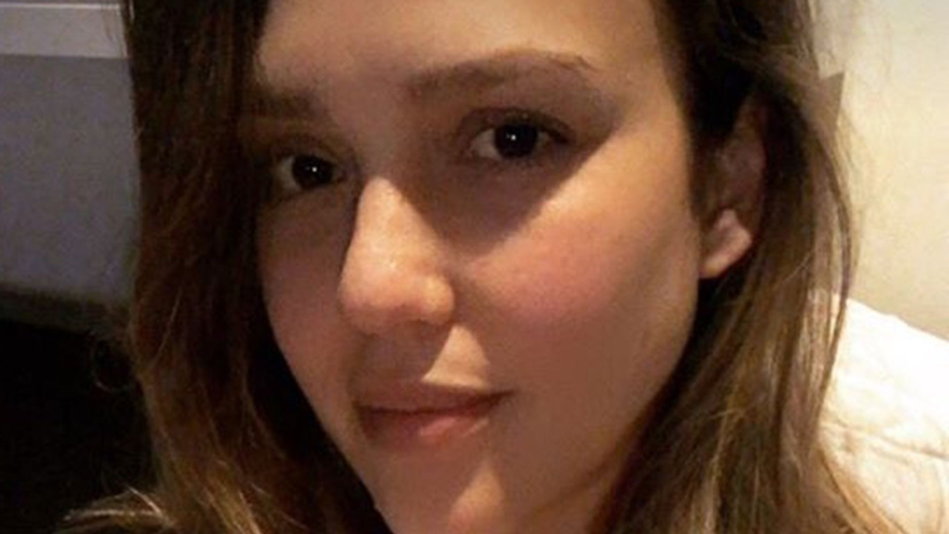 Jessica Alba shares breastfeeding photo with baby son | HELLO!