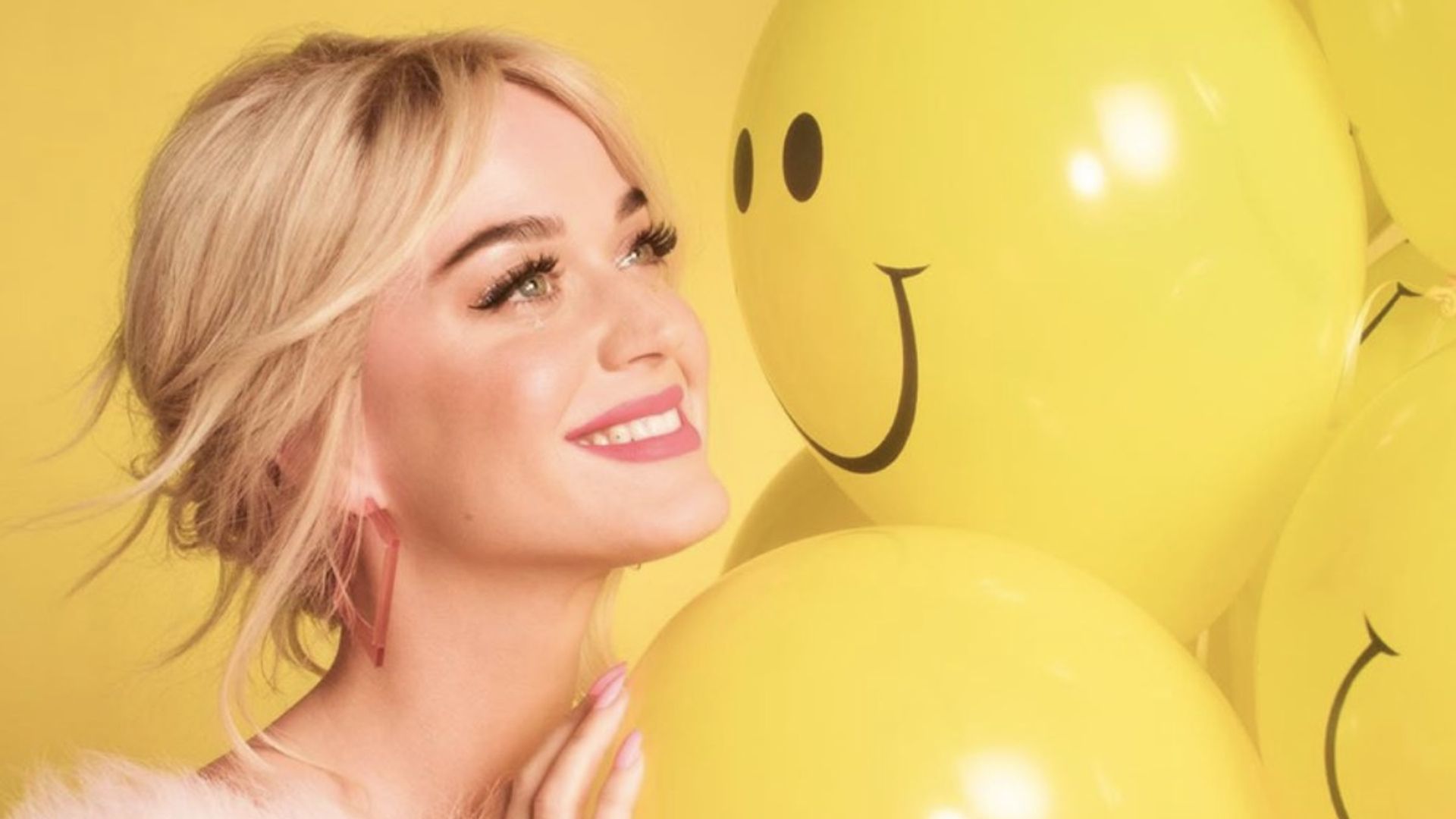 Katy Perry drops major due date bombshell | HELLO!