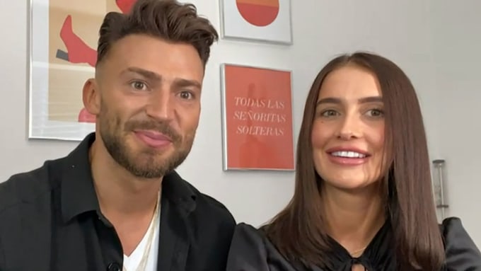 Jake Quickenden's girlfriend shows off bare baby bump for the first ...