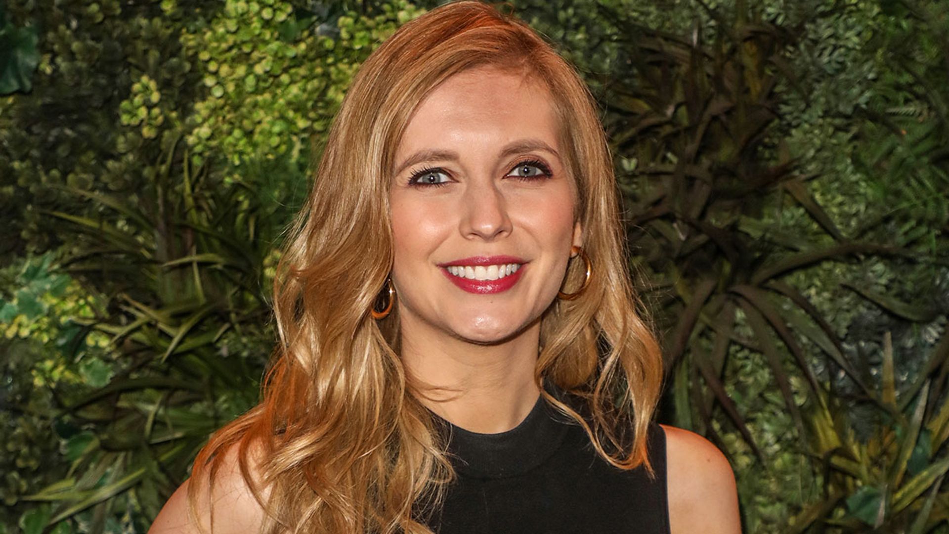 Rachel Riley shows off blossoming baby bump in tight T-shirt | HELLO!