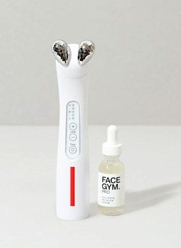 Nicole Kidman’s Oscars makeup artist says this genius tool is a "10 ...