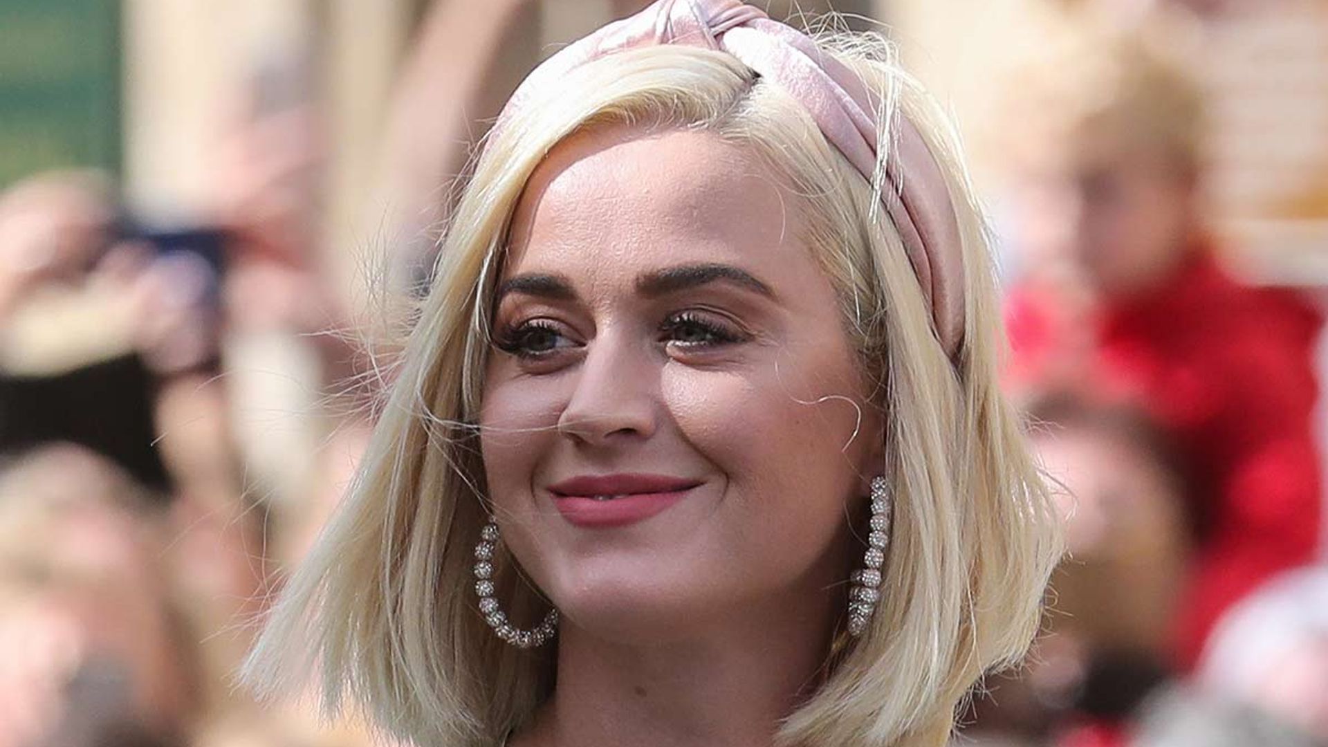 Inside Katy Perry's colourful kitchen and the £15 homeware she loves ...