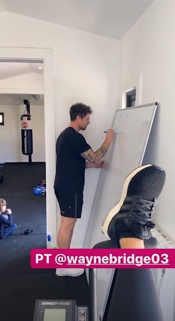 Frankie Bridge reveals her incredible home gym amid coronavirus ...