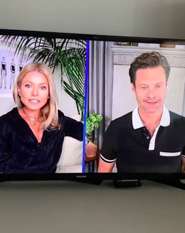 Kelly Ripa shares glimpse inside her and Mark Consuelos' holiday home ...