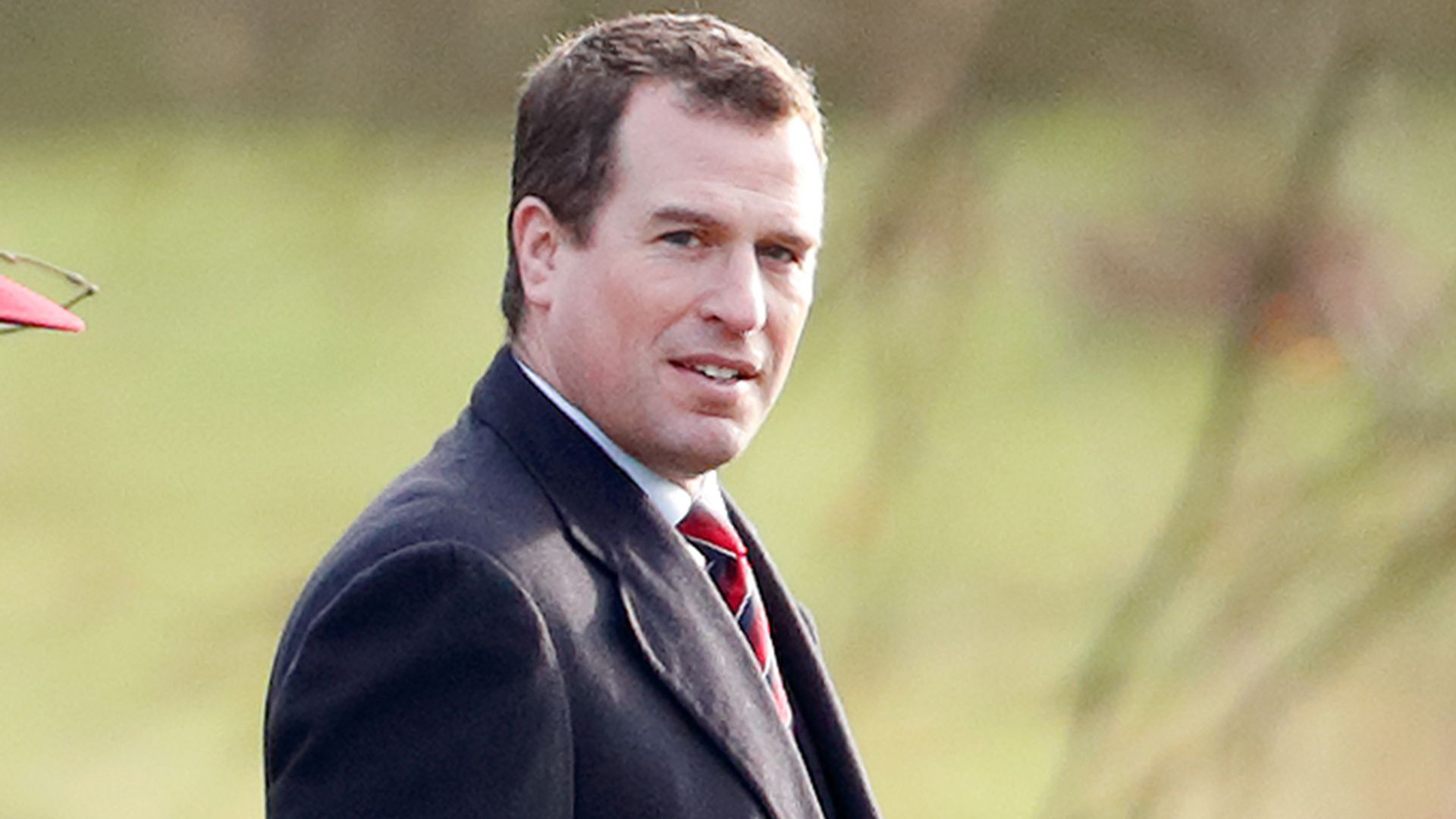 Peter Phillips shares a rare look inside his home at Gatcombe Park ...