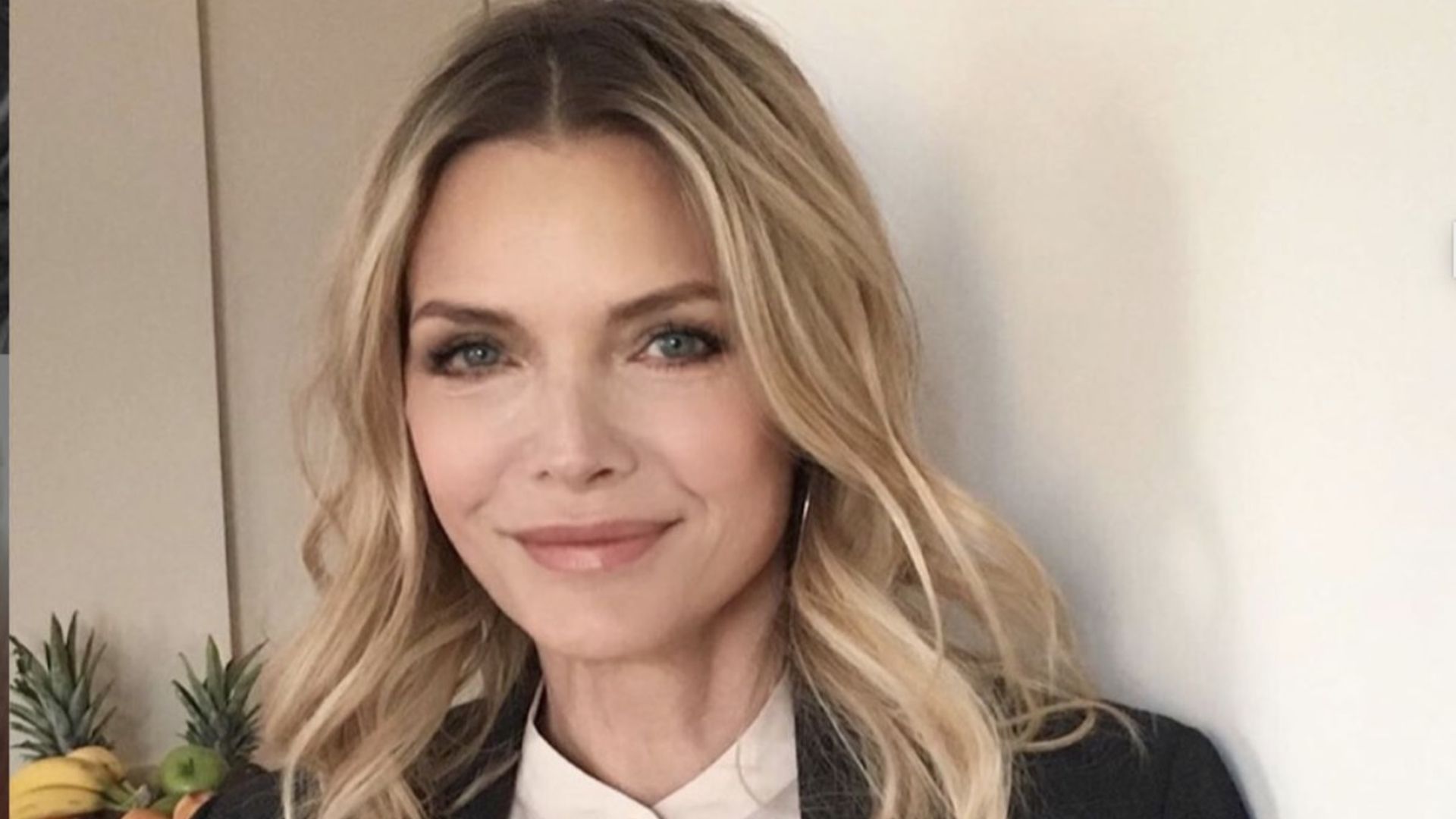 Michelle Pfeiffer shares glimpse inside incredible garden of $22 ... Michelle Pfeiffer shares glimpse inside incredible garden of $22 ...