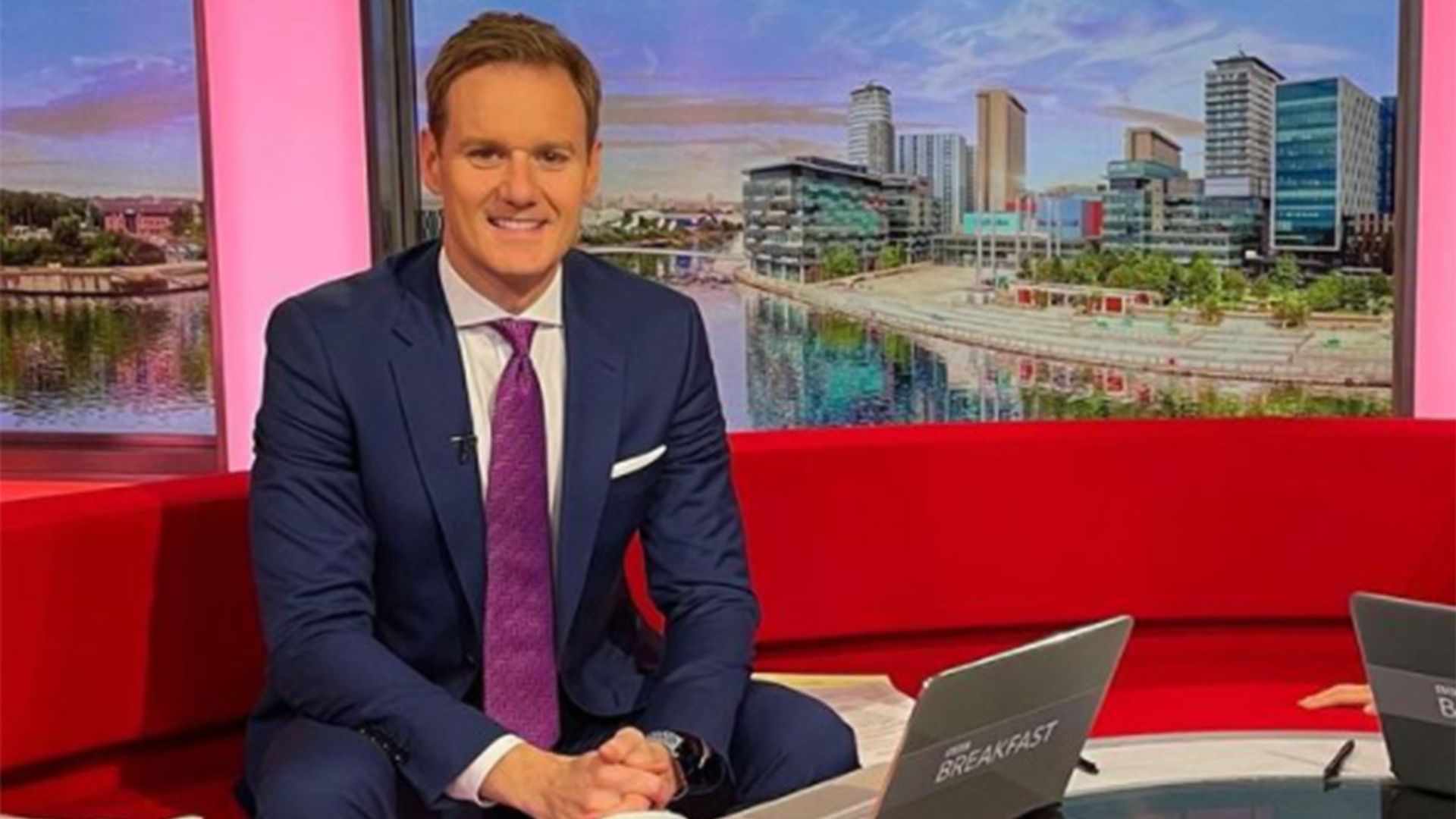 BBC Breakfast's Dan Walker shares peek inside family kitchen as he ...