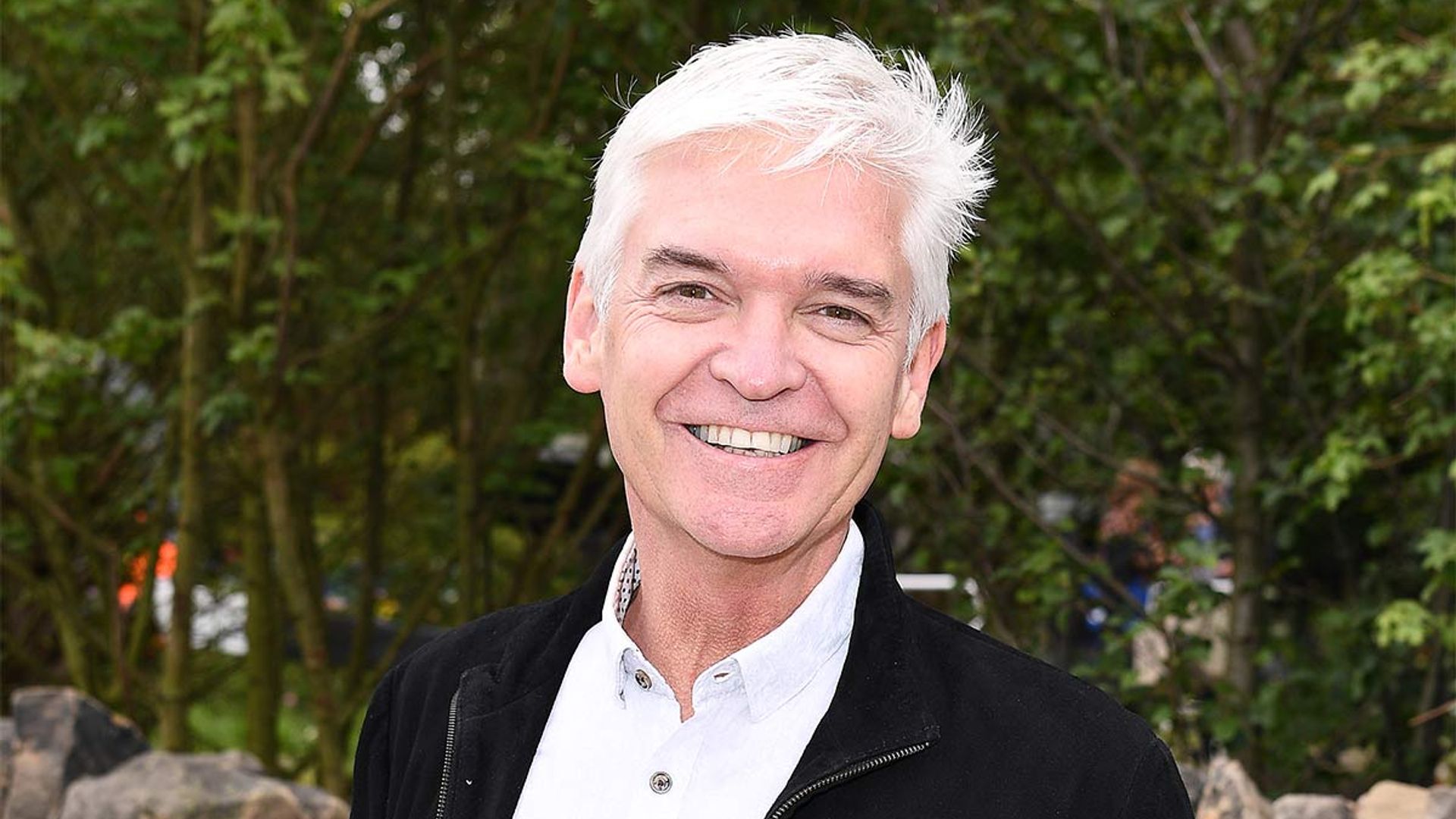 Phillip Schofield's £1k garden feature at home after split from wife ...