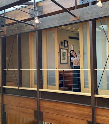 Demi Moore's stunning Beverly Hills mansion is like a tropical ...