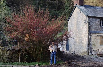 Garden Rescue's Harry Rich's off-grid home belongs on a postcard | HELLO!