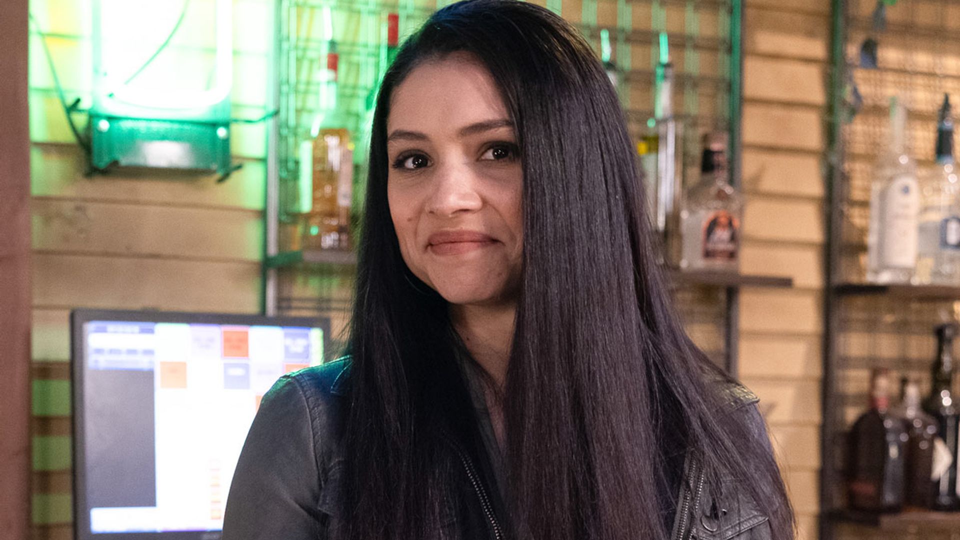 Chicago Fire's Miranda Rae Mayo's plush home near co-star David ...