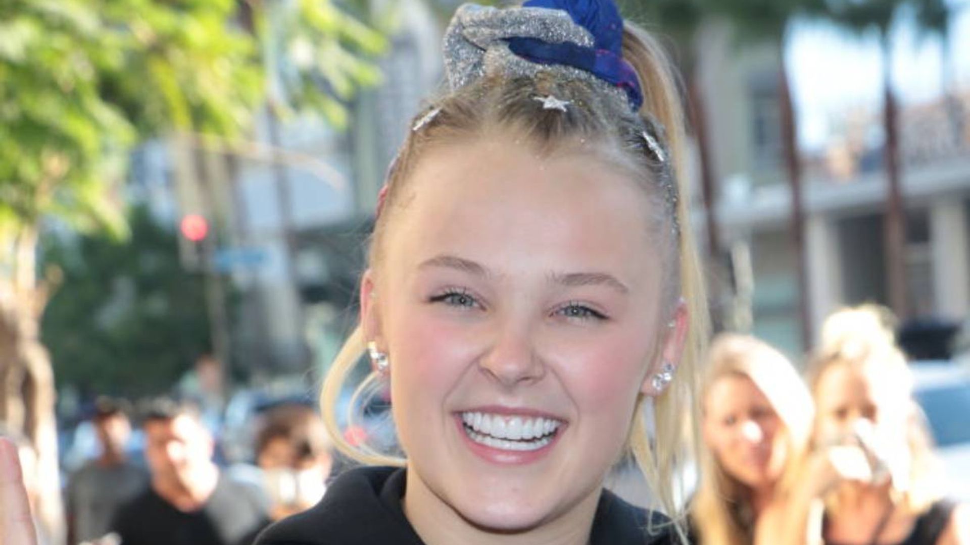 DTWS' JoJo Siwa's jaw-dropping $3.4million home looks like Willy Wonka ...