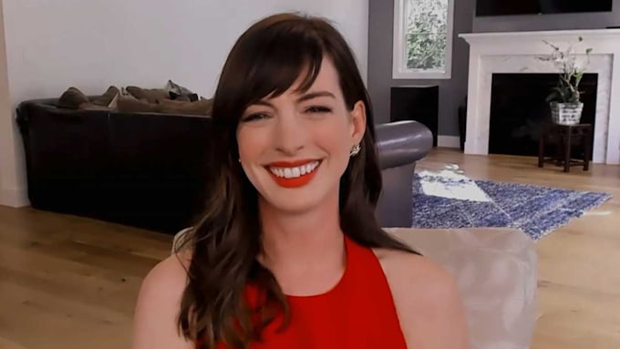 WeCrashed star Anne Hathaway's jaw-dropping California home is totally ...