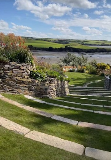 Gordon Ramsay unveils mind-blowing unseen feature at £6m Cornwall home ...