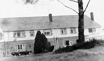 Tom Jones' £2.6m Welsh mansion with late wife Linda rivalled a hotel ...