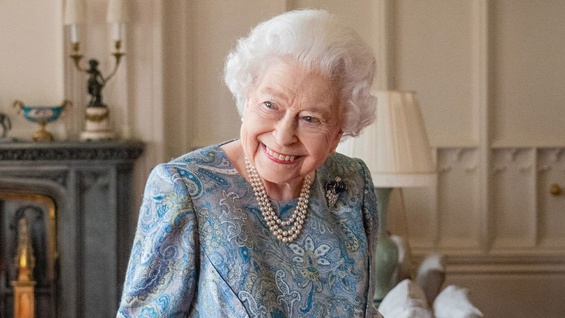 Late Queen looks relaxed in rare off-duty photo at home | HELLO!