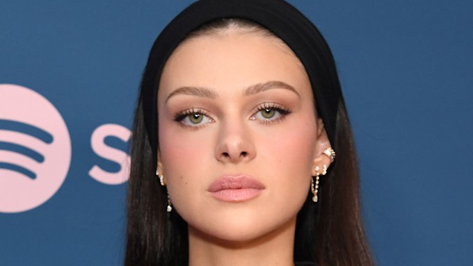 Nicola Peltz's billionaire father shows off epic Christmas tree inside ...