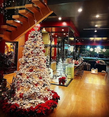 Inside S.W.A.T star Shemar Moore's jaw-dropping $5.8m palatial home ...