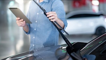 MOT Checklist: How to prepare your car for its MOT (and save money ...