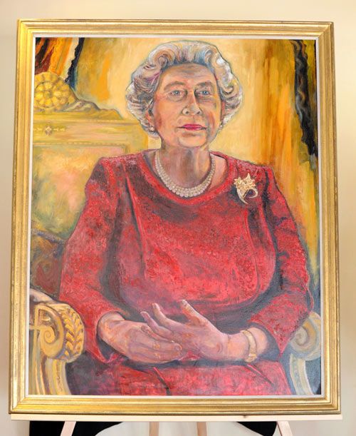 A new portrait of the Queen is unveiled at the Millennium Stadium in ...