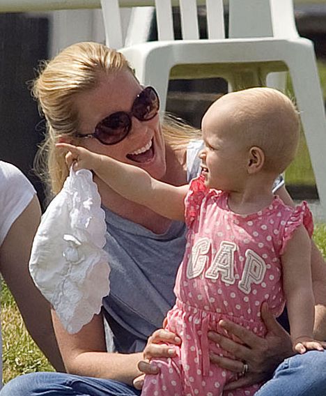 Peter Phillips enjoys family day out with Savannah and Isla | HELLO!