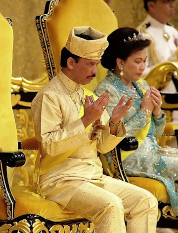 Bodyguard accused of stealing diamonds from Sultan of Brunei's ex | HELLO!