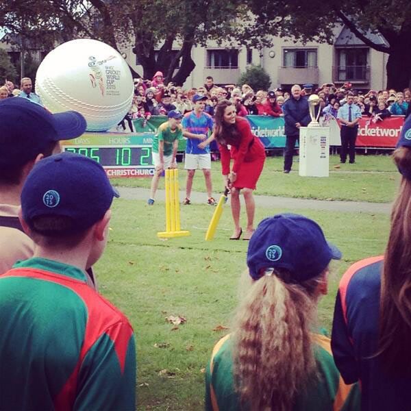 Kate Middleton shows off her cricket skills in Christchurch | HELLO!