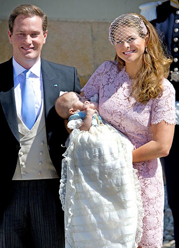 Princesses Estelle and Leonore of Sweden | HELLO!