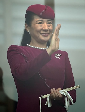 Princess Masako of Japan celebrates Emperor Akihito's 82nd birthday ...