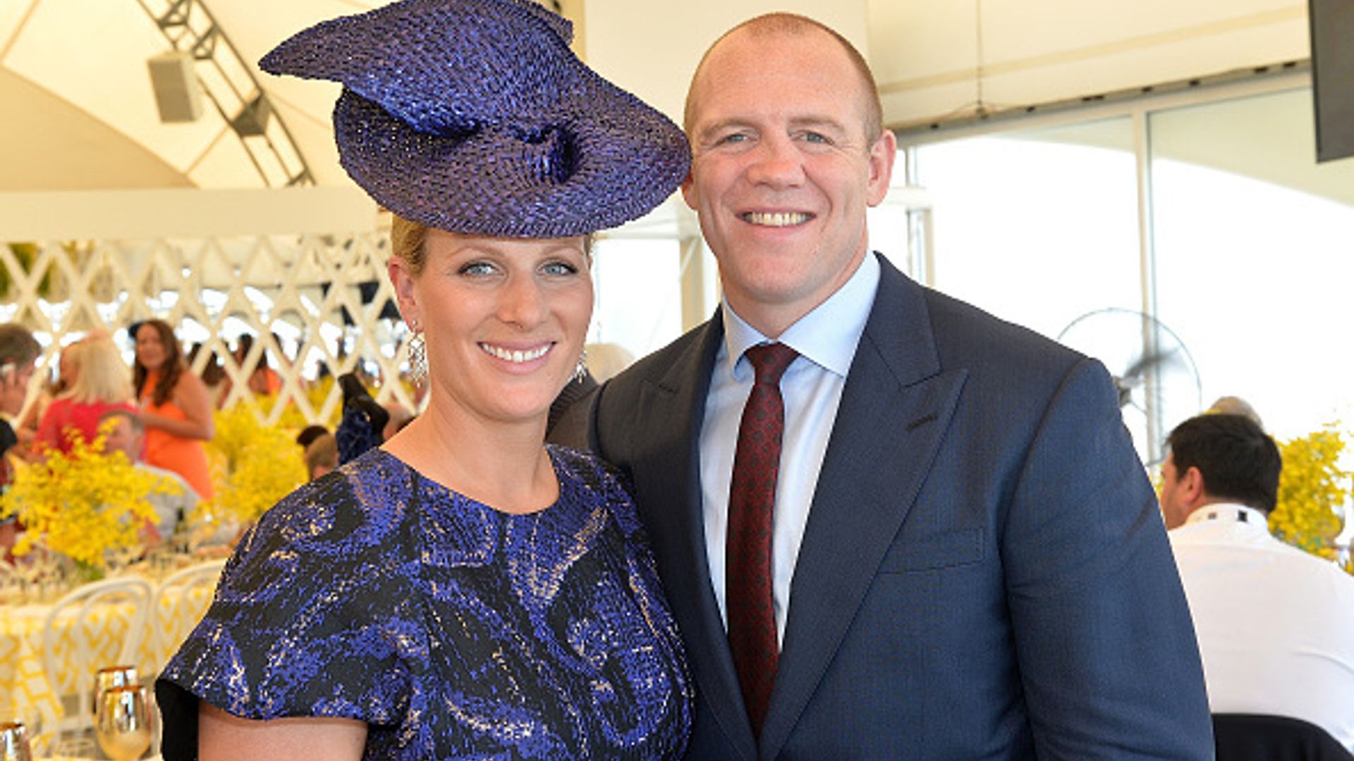 Queen Elizabeth's granddaughter Zara Tindall: A day at the races in ...